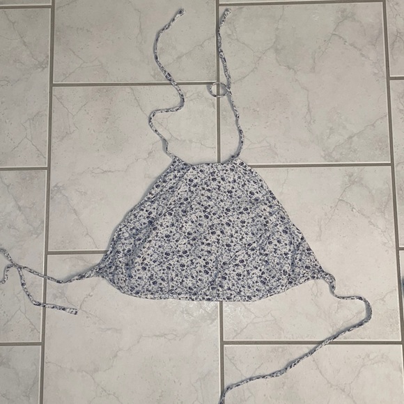 Garage | Tops | Garage Backless White And Blue Floral Tie Top | Poshmark